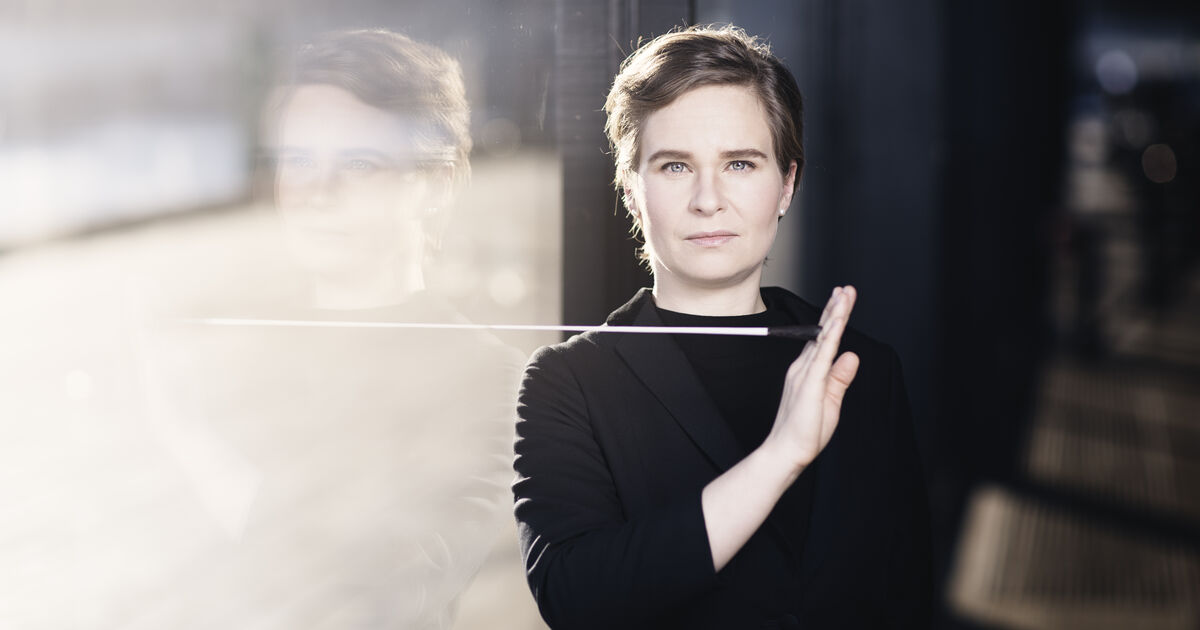 Eva Conducts Shostakovich | Concerts & Tickets | Iceland Symphony Orchestra